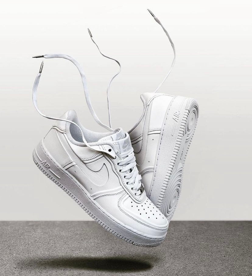 NIKE – Lean Sneaker